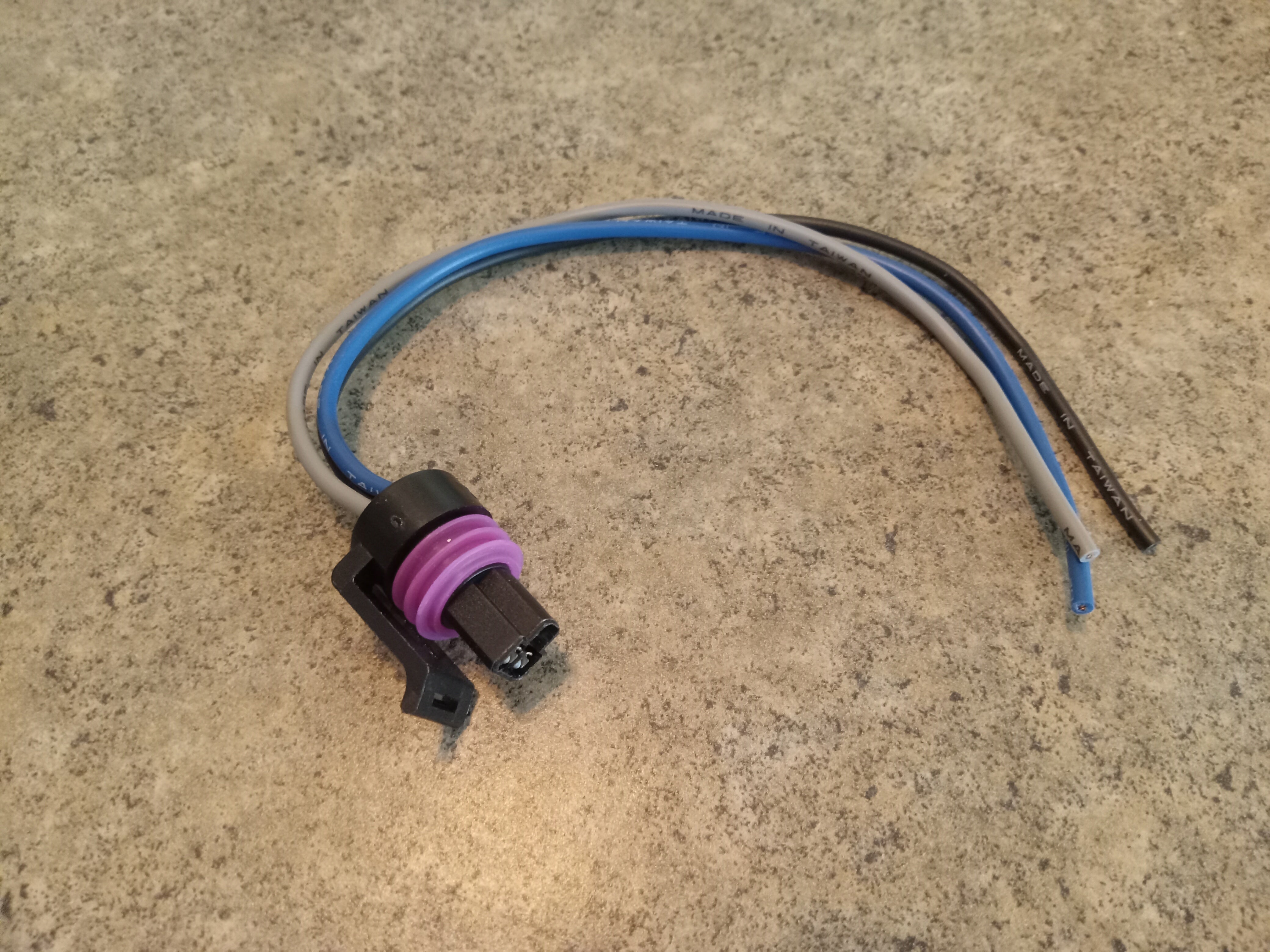TPS wire pigtail and plug – efiCARB